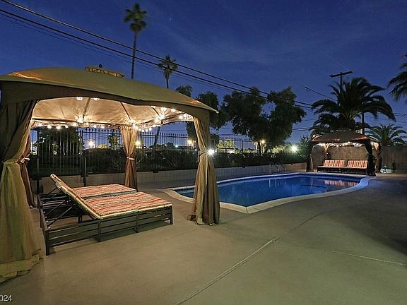 3538 Pueblo Way, Las Vegas, NV 89169 | MLS #2558094 | Zillow