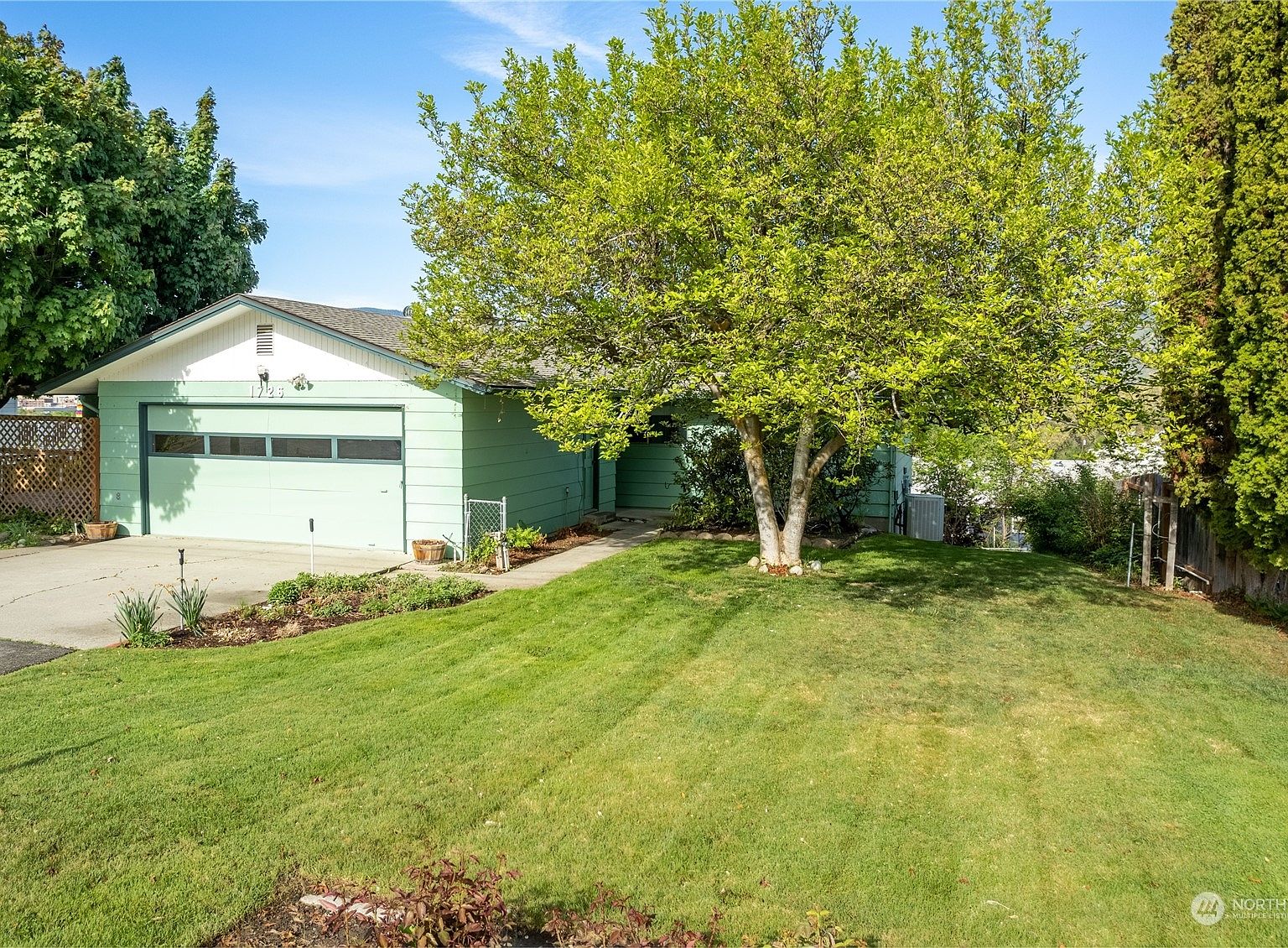 1726 N Anne Street N, East Wenatchee, WA 98802 | Zillow