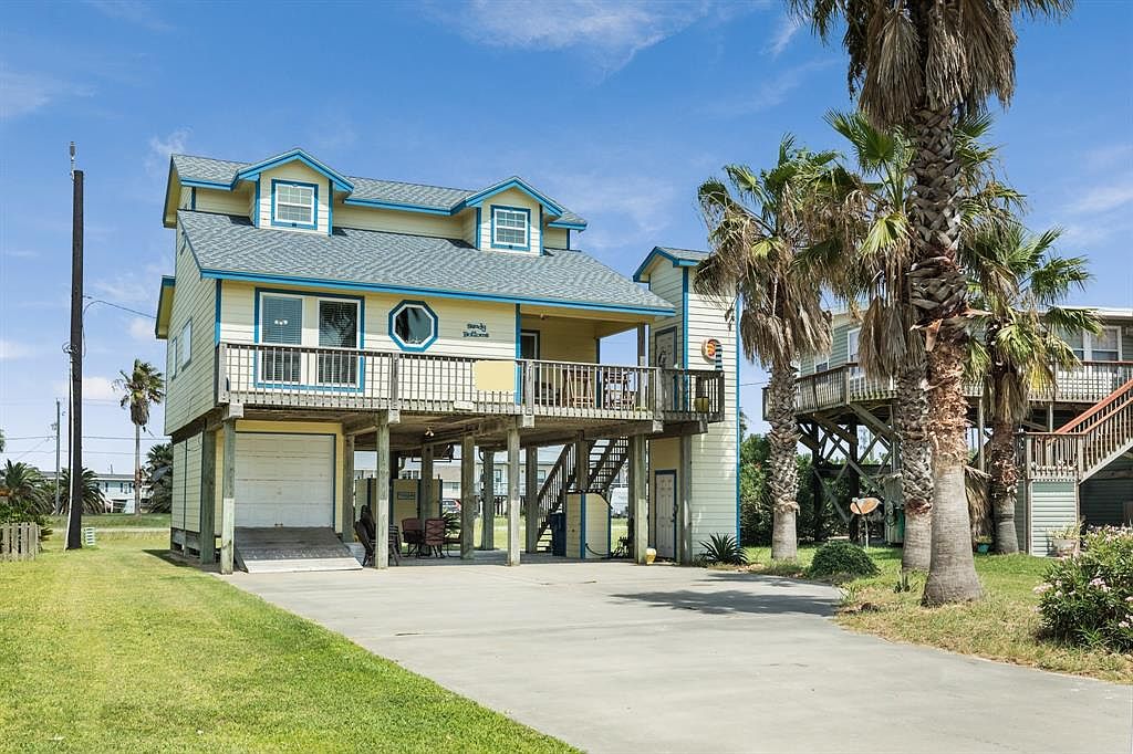 208 Seashell Dr, Surfside Beach, TX 77541 | Zillow