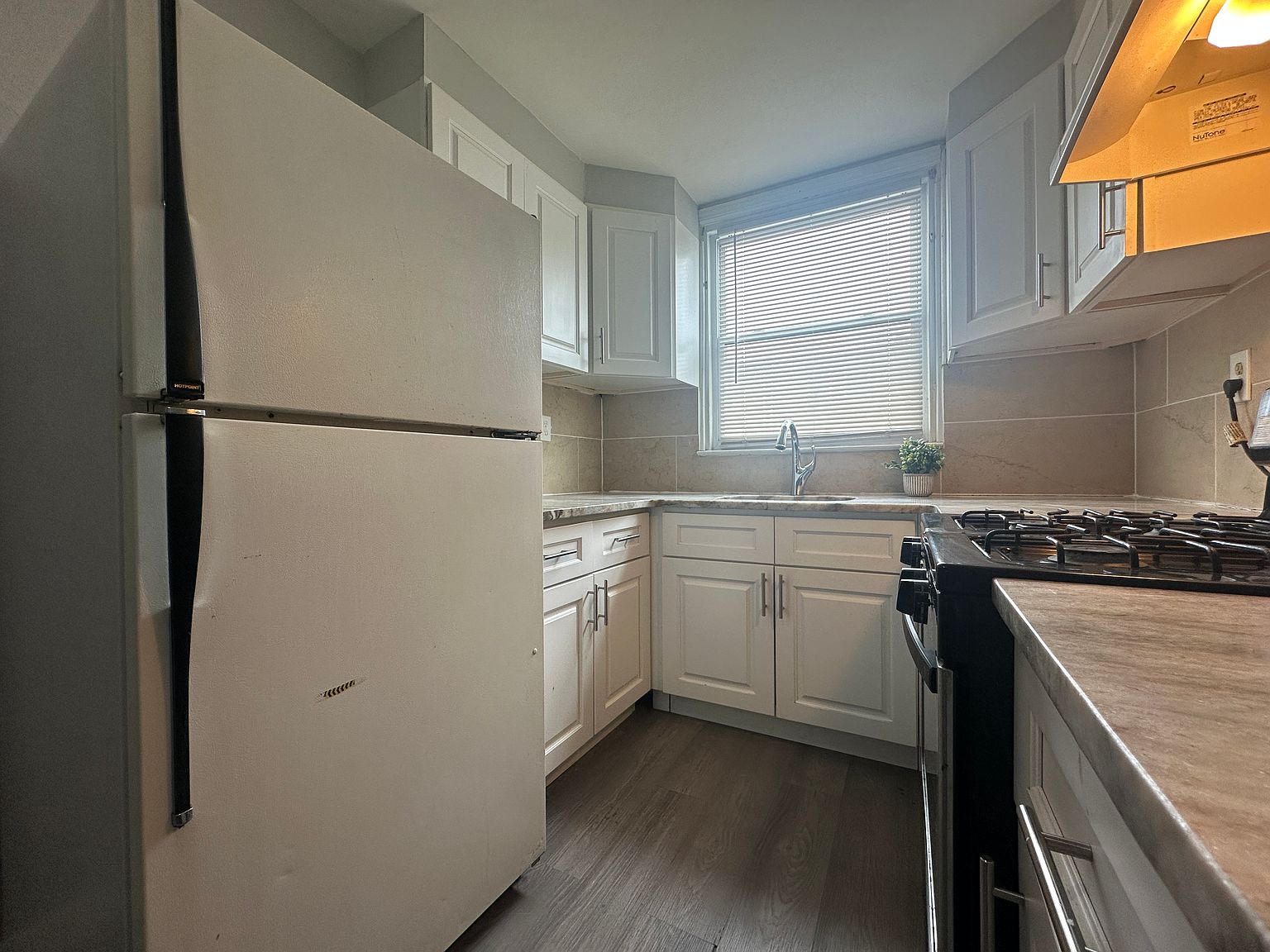 5705 Charles St FLOOR 1, Philadelphia, PA 19135 | Zillow