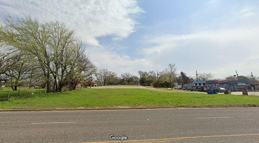 813 N Needmore St, Athens, TX 75751 | Zillow