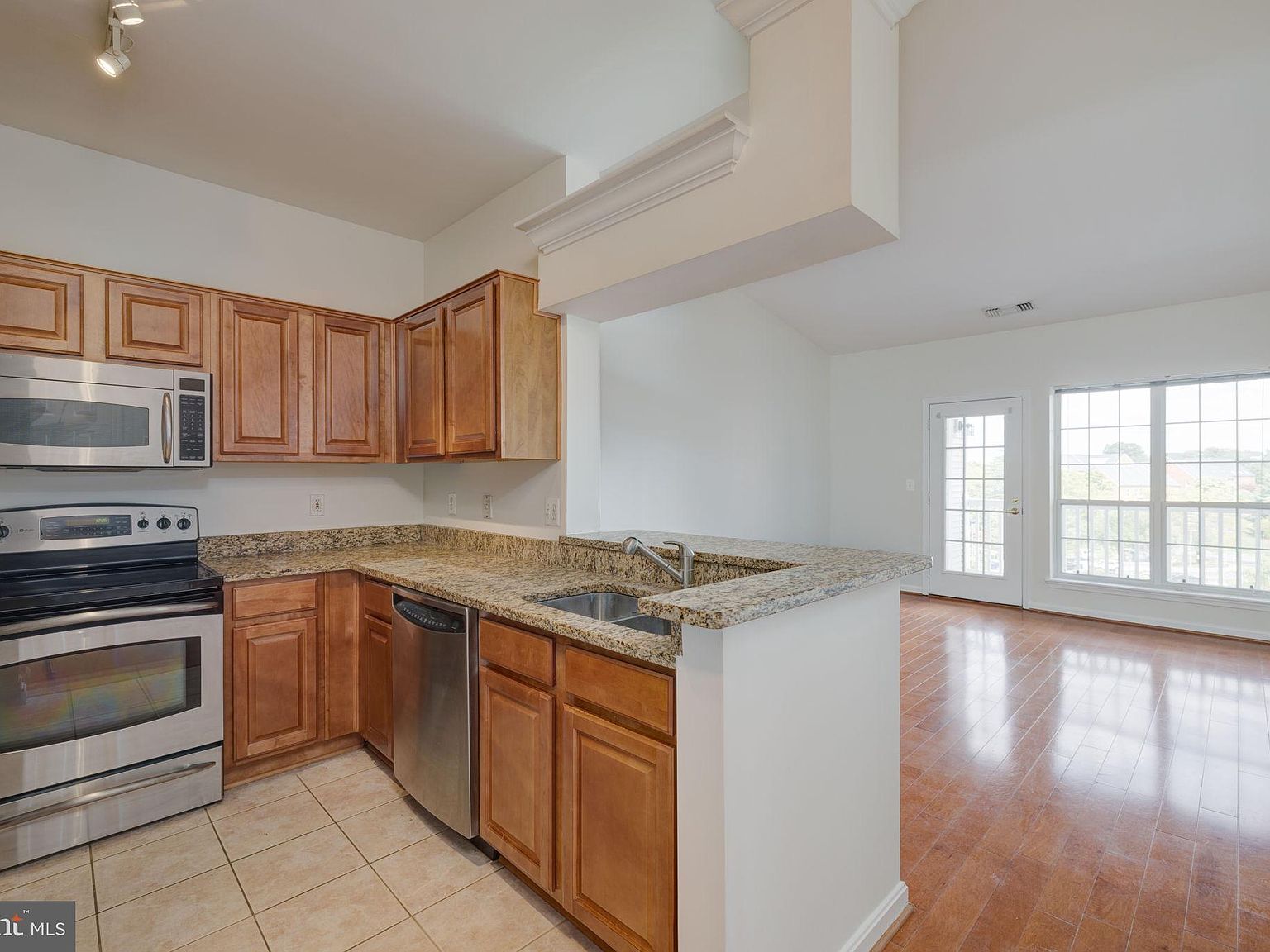 4551 Strutfield Ln APT 4409, Alexandria, VA 22311 | Zillow