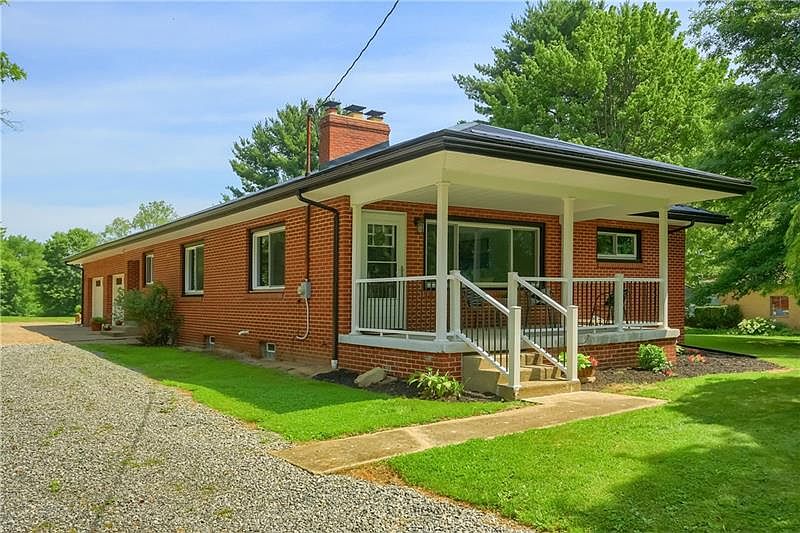 499 Harpers Ferry Rd, Beaver Falls, PA 15010 | MLS #1616434 | Zillow