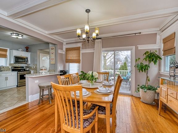 315 Sylvan St, Rutherford, NJ 07070 | Zillow