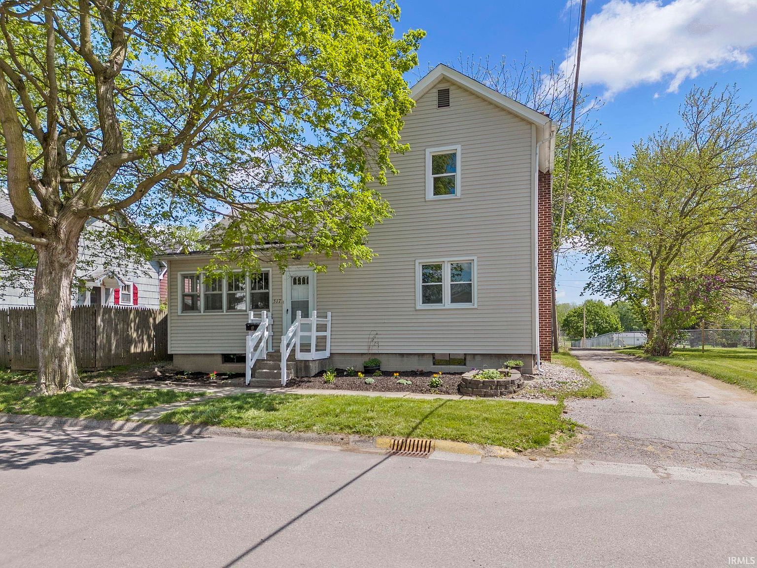 517 N Franklin St, Garrett, IN 46738 | Zillow