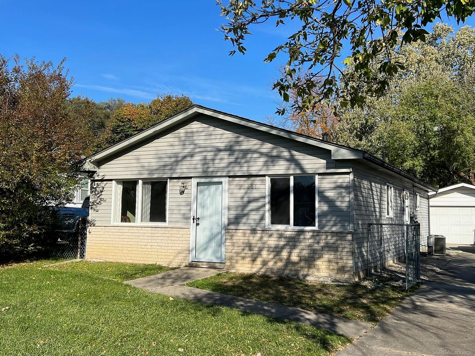 20441 Williamson St, Clinton Township, MI 48035 | Zillow