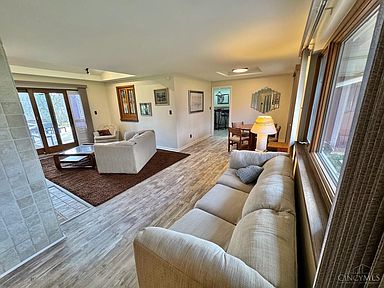 7877 State Rd, Cincinnati, OH 45255 | Zillow