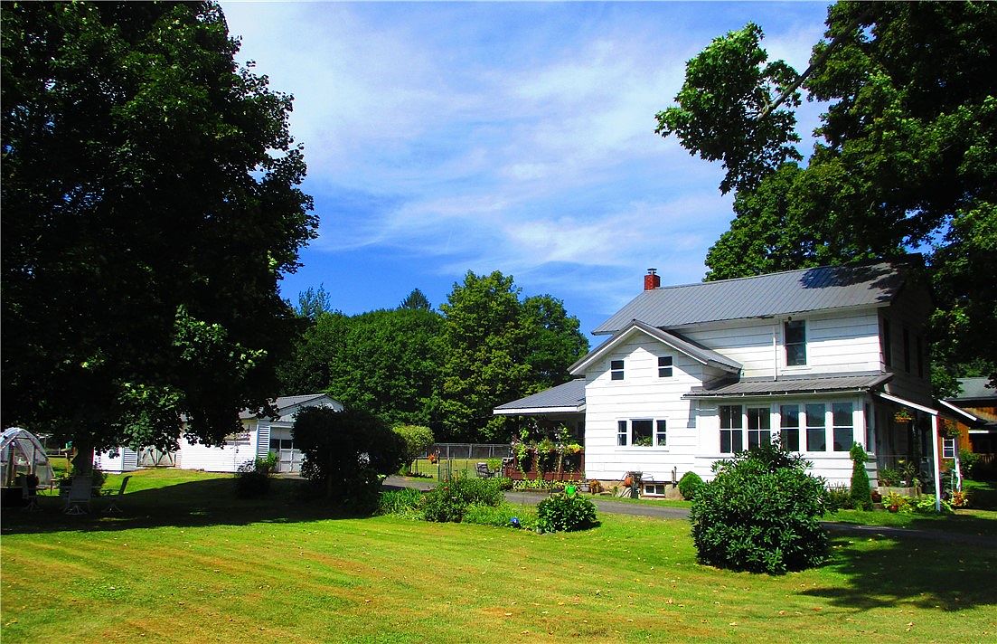 49 Maple Ave, Unadilla, NY 13849 | Zillow