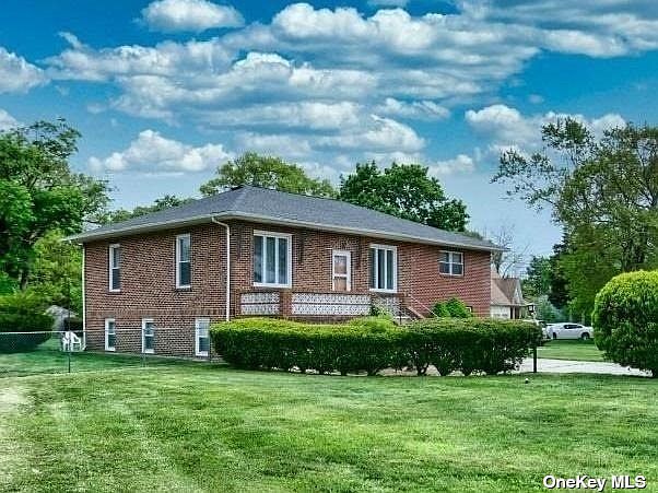 514 Sweet Hollow Rd, Melville, NY 11747 | MLS #3478914 | Zillow