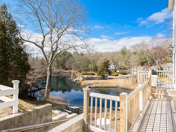 276 Niantic River Rd, Waterford, CT 06385 | MLS #24079896 | Zillow