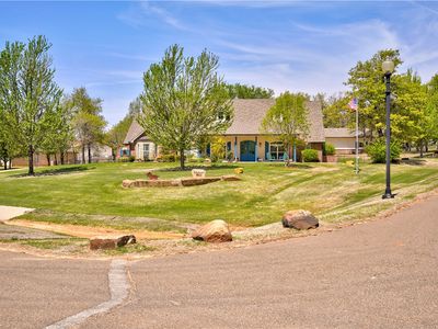 6617 Cherokee Grove Ct, Newalla, OK 74857 | MLS #1057209 | Zillow