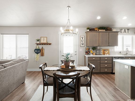 437 W Williams Ln, Grantsville, UT 84029 | MLS #1859515 | Zillow 437 W Williams Ln, Grantsville, UT 84029 | MLS #1859515 | Zillow