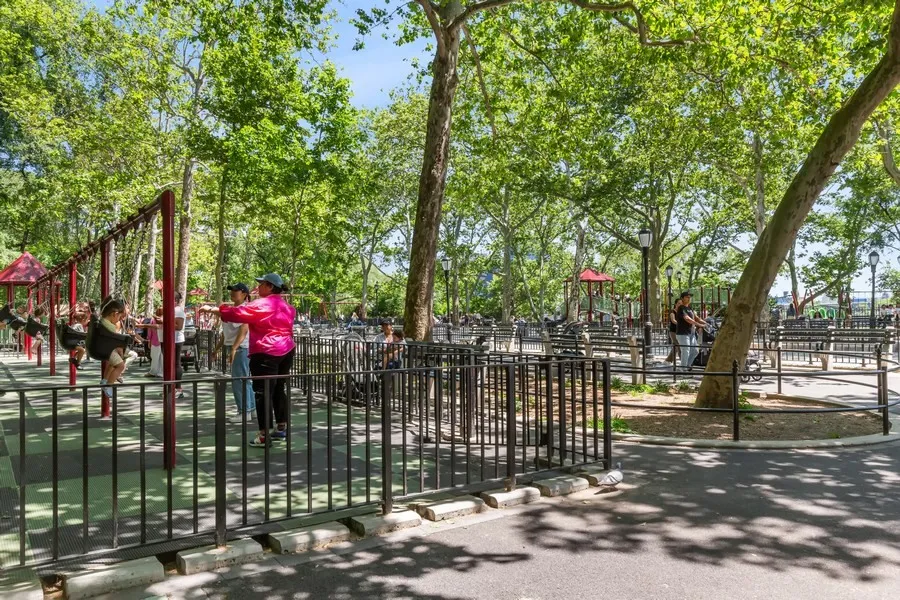 1 Gracie Square #3 in Yorkville, Manhattan | StreetEasy