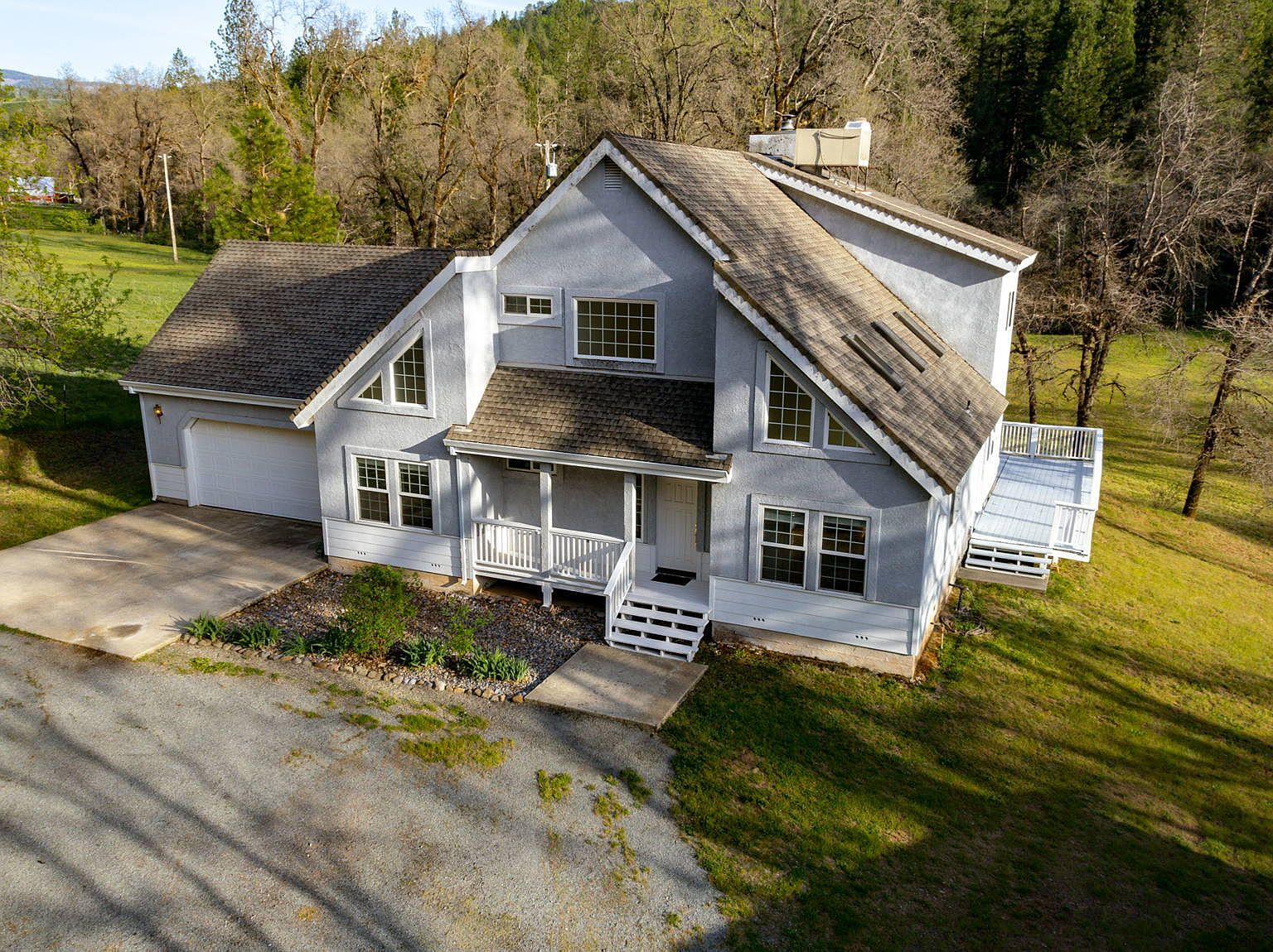 28457 State Highway 299 Hwy E, Bella Vista, CA 96008 | MLS #25-2809 ...