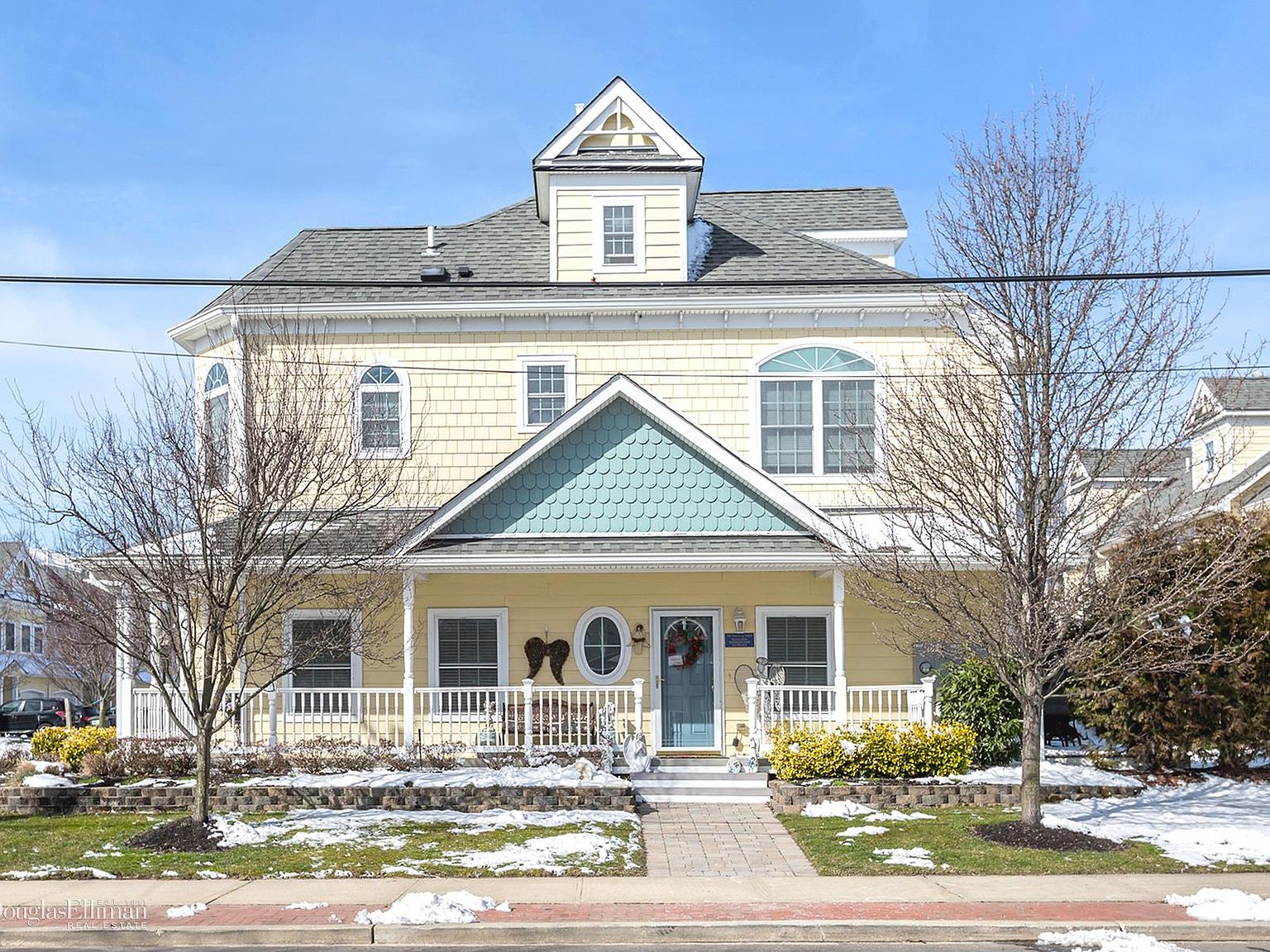 501 Emily Dr, Patchogue, NY 11772 | Zillow