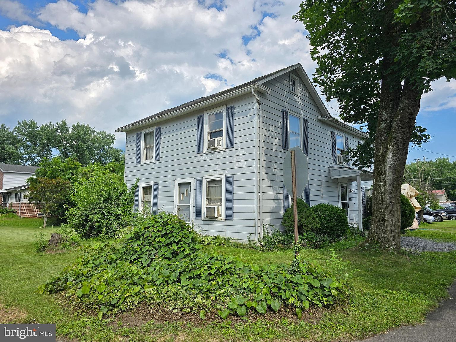16 Mill St, Duncannon, PA 17020 | MLS #PAPY2007728 | Zillow