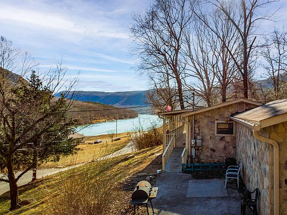 20371 River Canyon Rd, Chattanooga, TN 37405 | Zillow