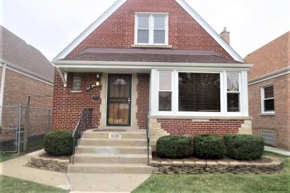 8136 S Troy St, Chicago, IL 60652 | Zillow