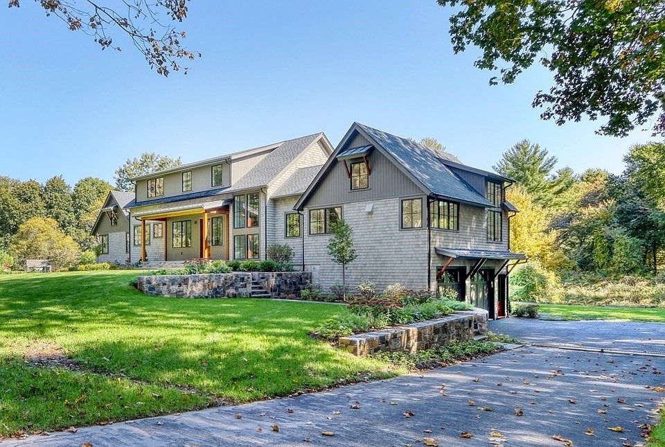 31 Old Concord Rd, Lincoln, MA 01773 | Zillow