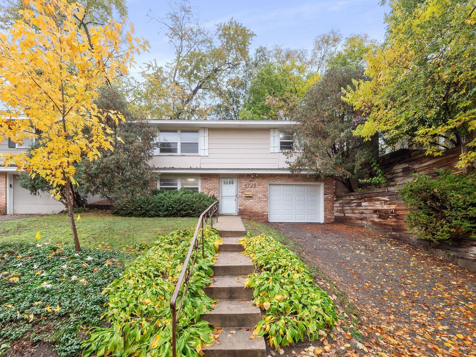 4728 Chowen Ave S, Minneapolis, MN 55410 | MLS #6449164 | Zillow