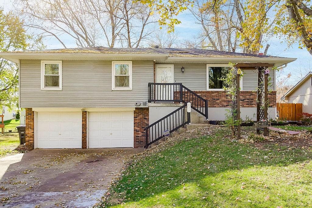 417 W Cambridge Rd, Belton, MO 64012 | Zillow
