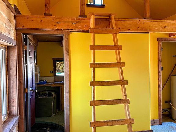 Rustic Off-Grid Cabin on 5 Acres with 360° Mountain Views in Colorado ...