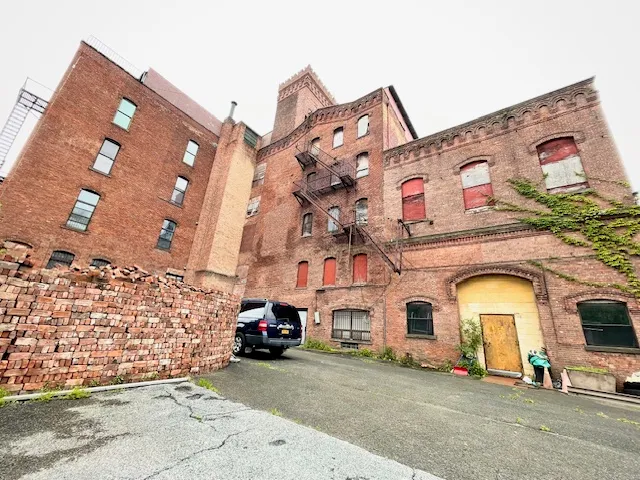 56 Meserole Street #1 in Williamsburg, Brooklyn | StreetEasy