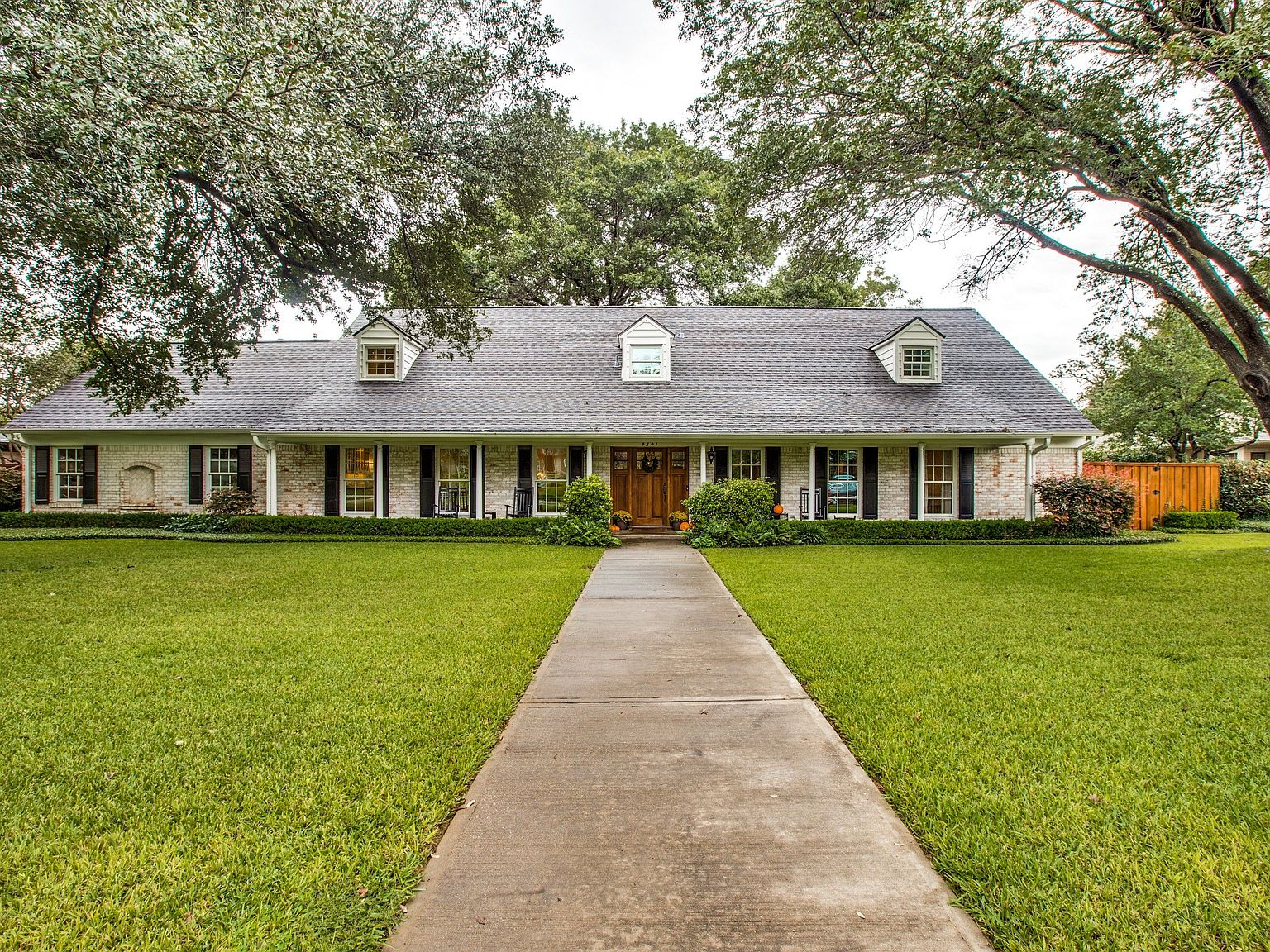 4341 Hallmark Dr, Dallas, TX 75229 | Zillow