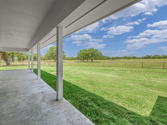 5131 N Us Highway 77, Warda, TX 78960 | MLS #35896876 | Zillow