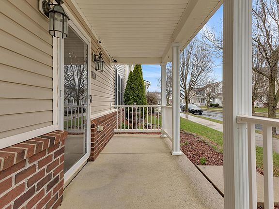 730 Swanson St, Delaware, OH 43015 | Zillow
