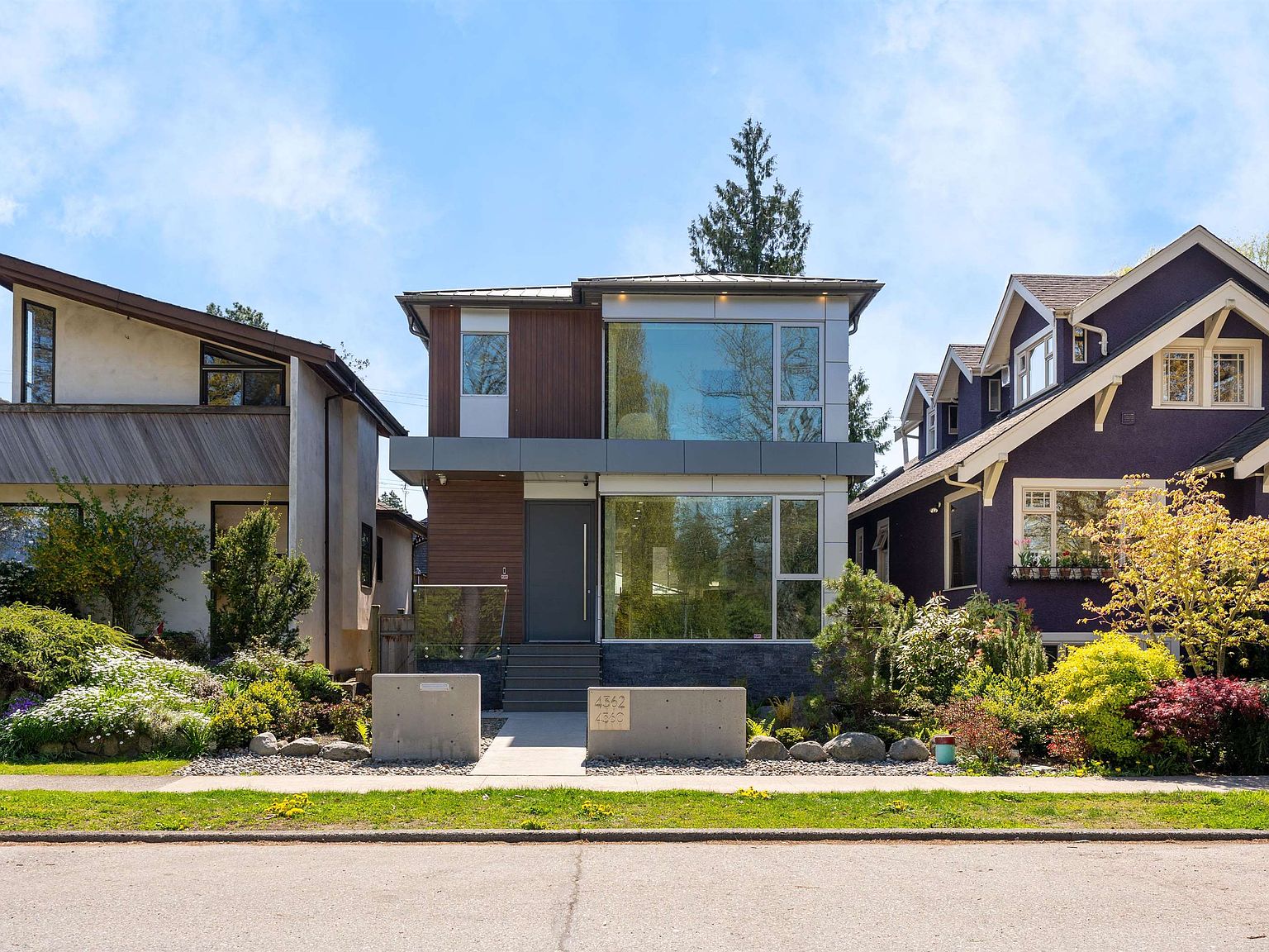 4362 W 8th Ave #4360, Vancouver, BC V6R 1Y3 | MLS #R3013189 | Zillow