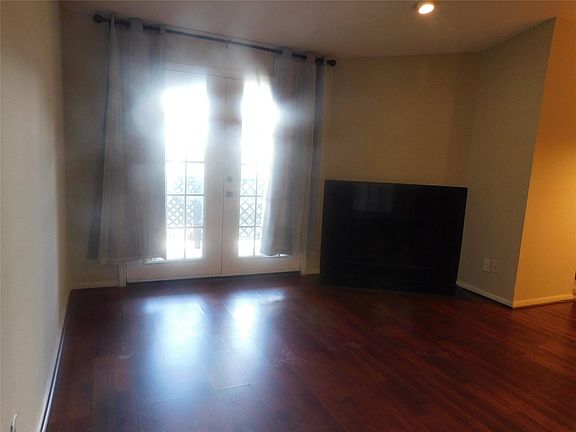 2323 Fairwind Rd #104, Houston, TX 77062 | MLS #57781121 | Zillow