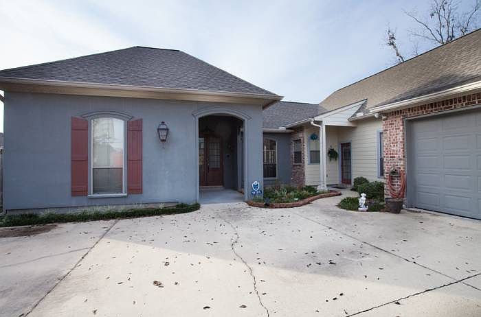 15105 Fieldwood Cir, Prairieville, LA 70769 | Zillow