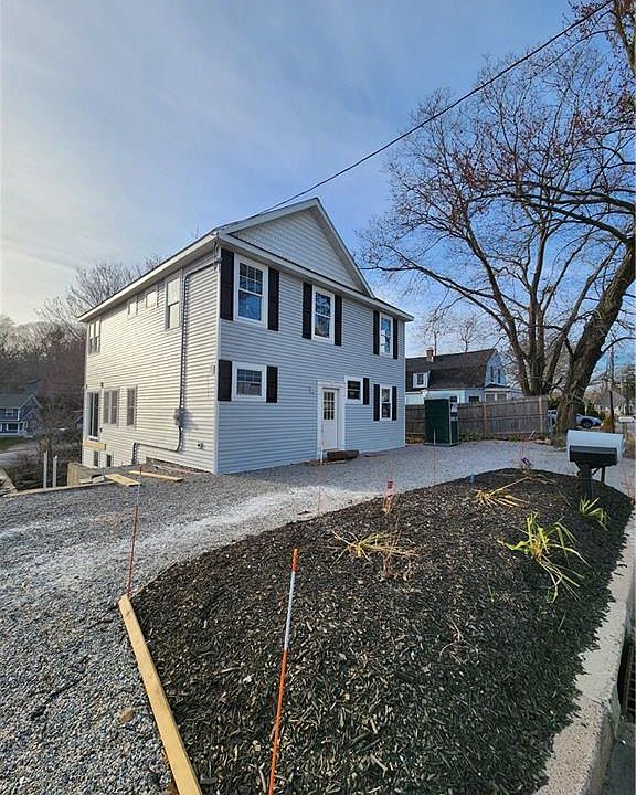 276 Niantic River Rd, Waterford, CT 06385 | MLS #170554119 | Zillow