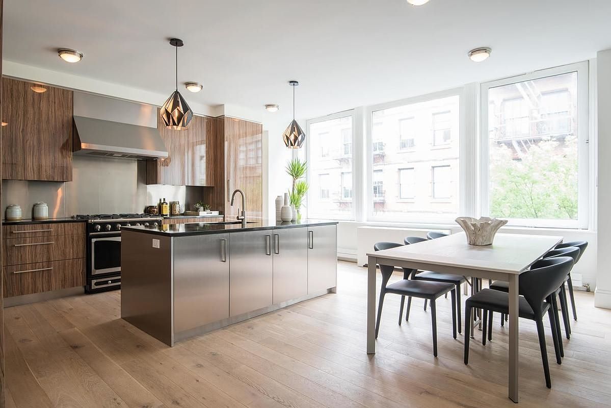 154 Spring St APT 4, New York, NY 10012 | Zillow