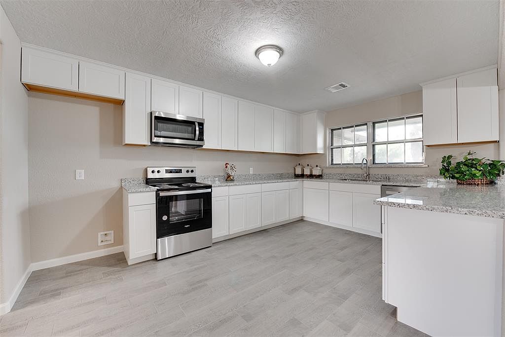 321 Wheeler Dr, Alvin, TX 77511 | MLS #61016260 | Zillow