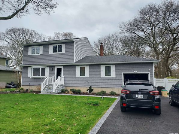 Holbrook NY Real Estate - Holbrook NY Homes For Sale | Zillow