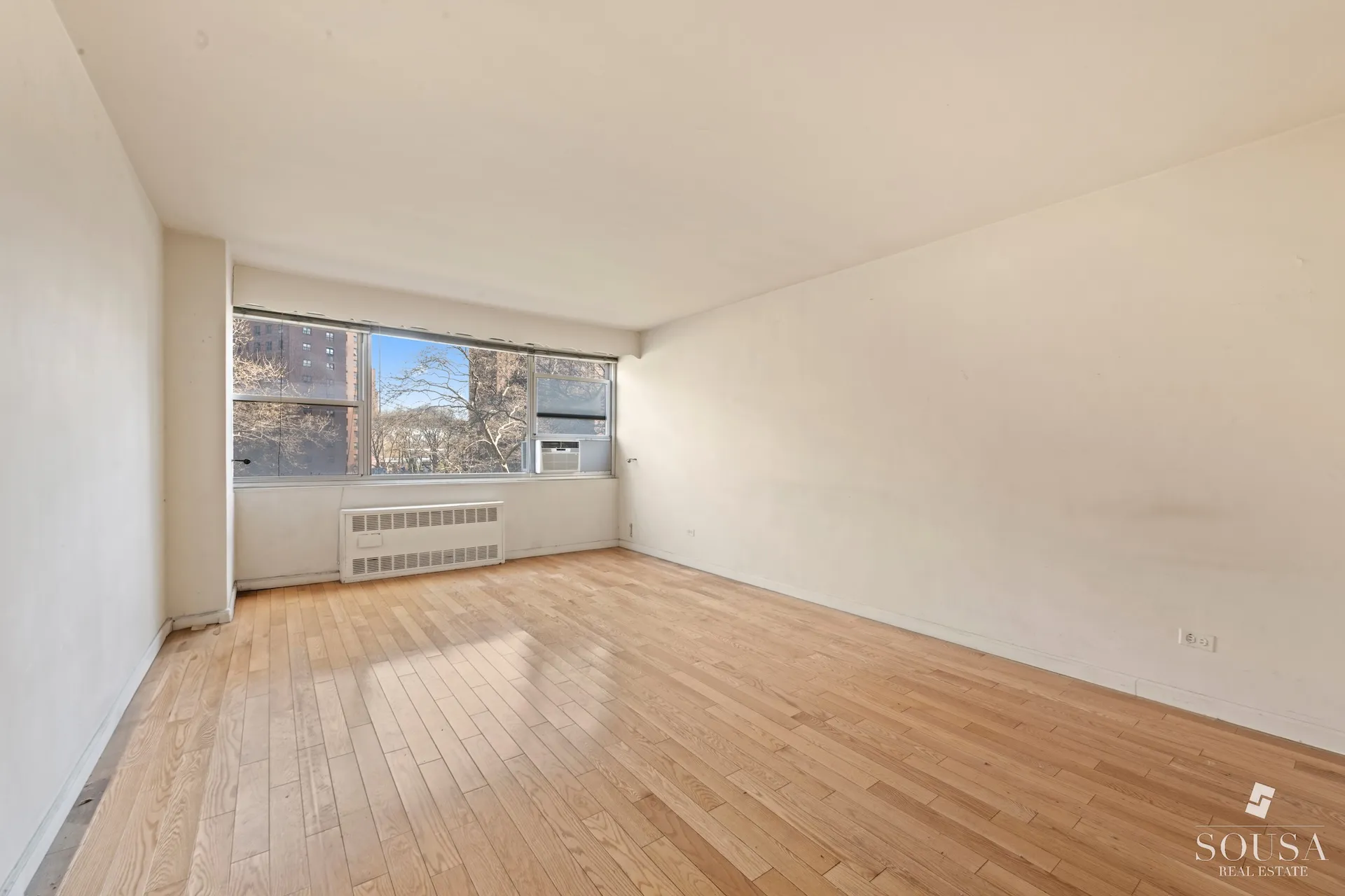 185 Park Row #3F in Civic Center, Manhattan | StreetEasy