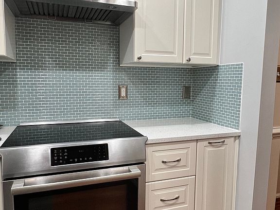 2723 Carter Farm Ct, Alexandria, VA 22306 | Zillow