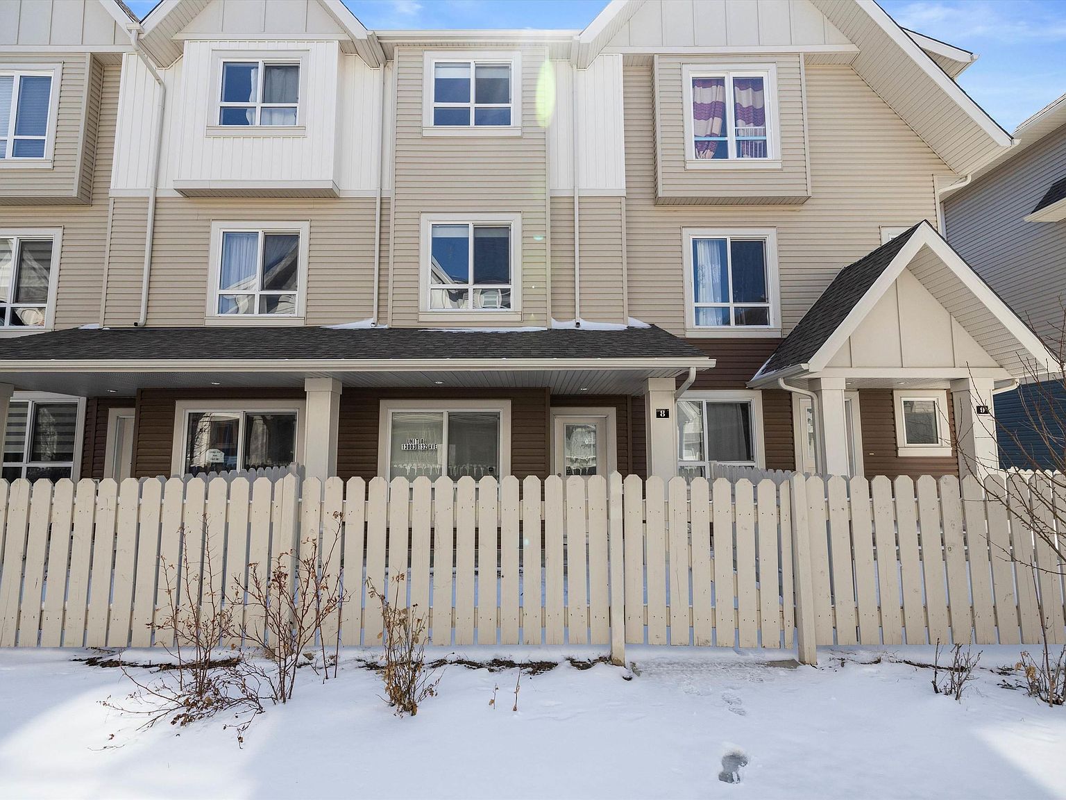 13003 132nd Ave NW #8, Edmonton, AB T5L 3R2 | MLS #E4388103 | Zillow