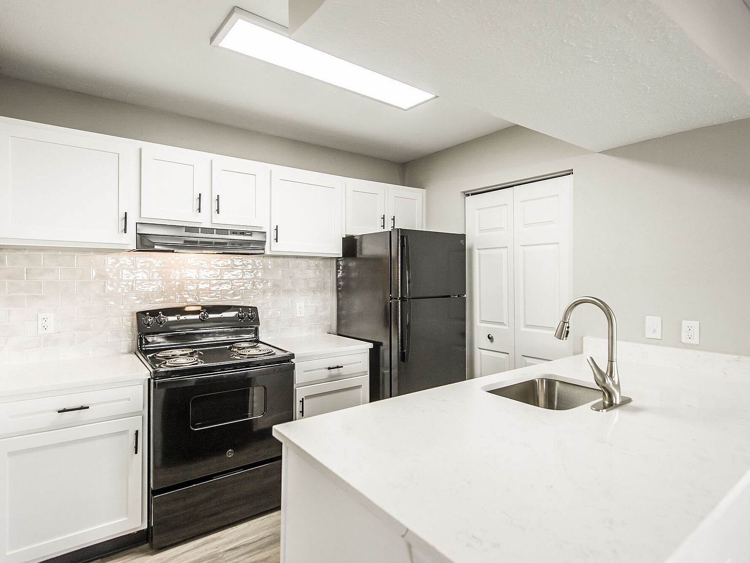 1 Hickory Club Dr #1107, Antioch, TN 37013 | Zillow