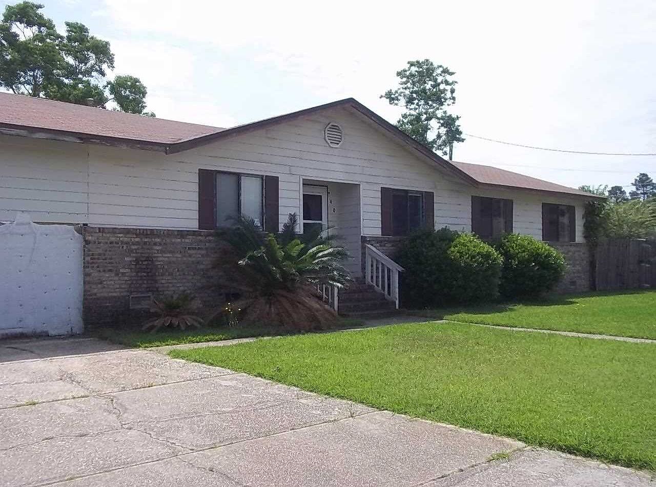 740 Maple Woods Cir, Pensacola, FL 32534 | Zillow