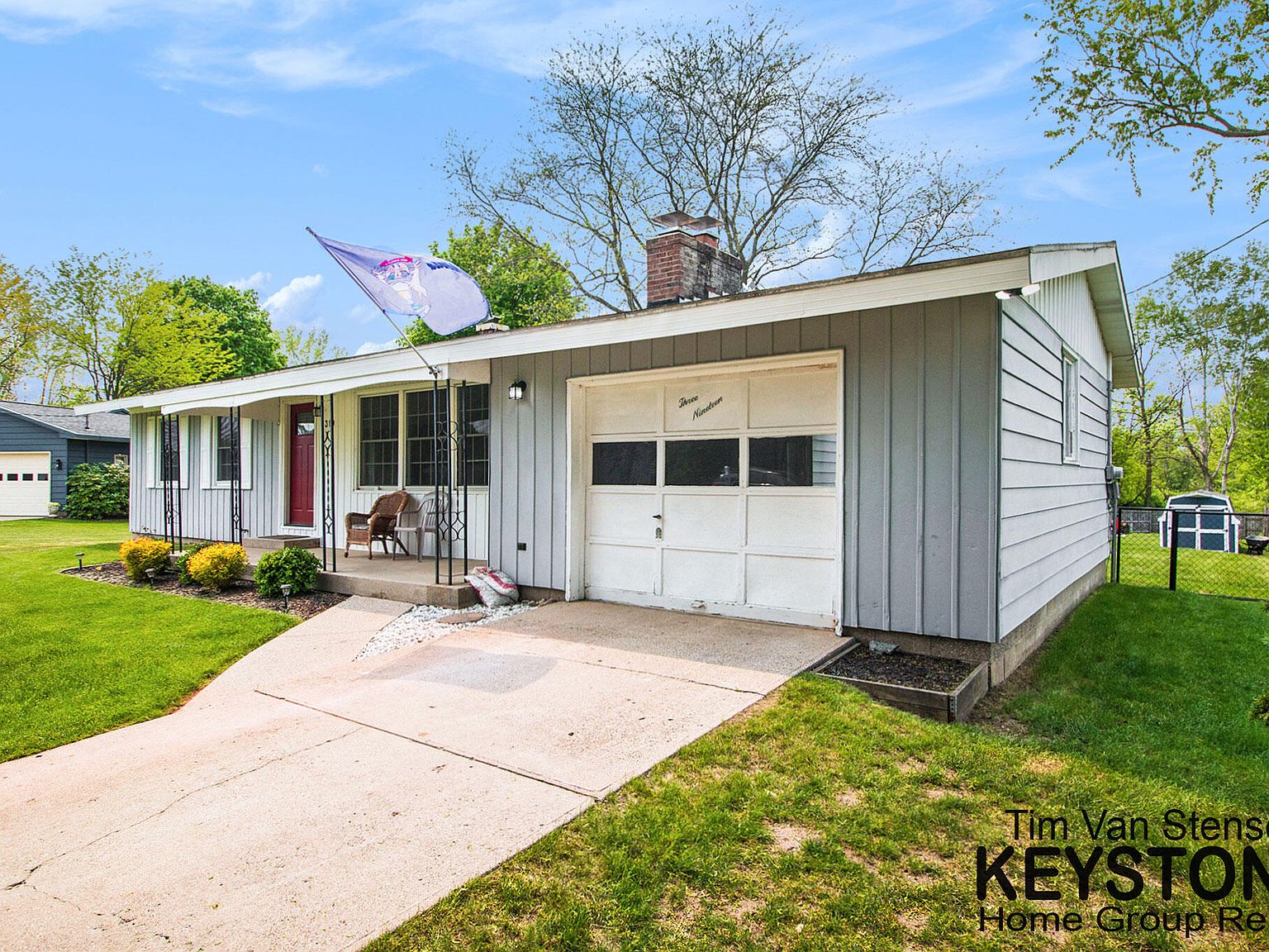 319 Doris St, Sparta, MI 49345 | Zillow
