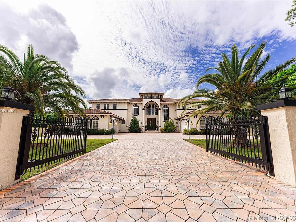 7555 NW 39th Ave, Coconut Creek, FL 33073 | Zillow