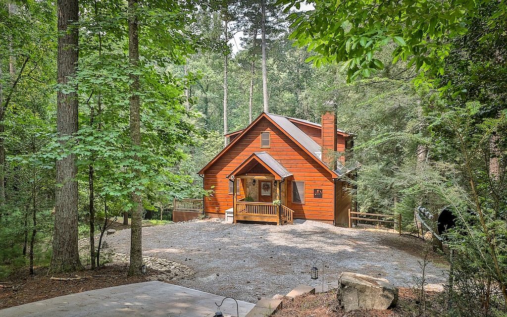 61 Grove Ln, Ellijay, GA 30540 | Zillow