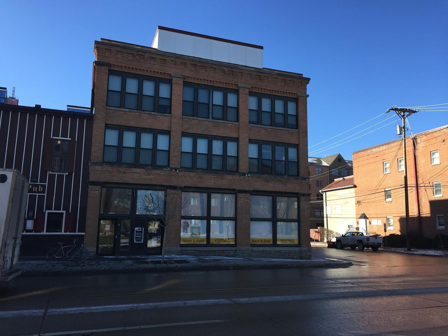 401 S Gilbert St APT 204, Iowa City, IA 52240 | Zillow