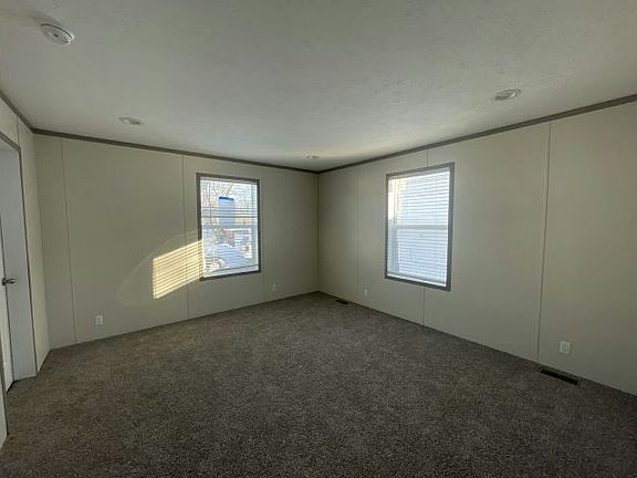 355 Raven Ln #355, Madison, WI 53704 | MLS #11237647 | Zillow