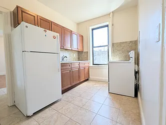 1002 Cortelyou Road #3 in Ditmas Park, Brooklyn | StreetEasy