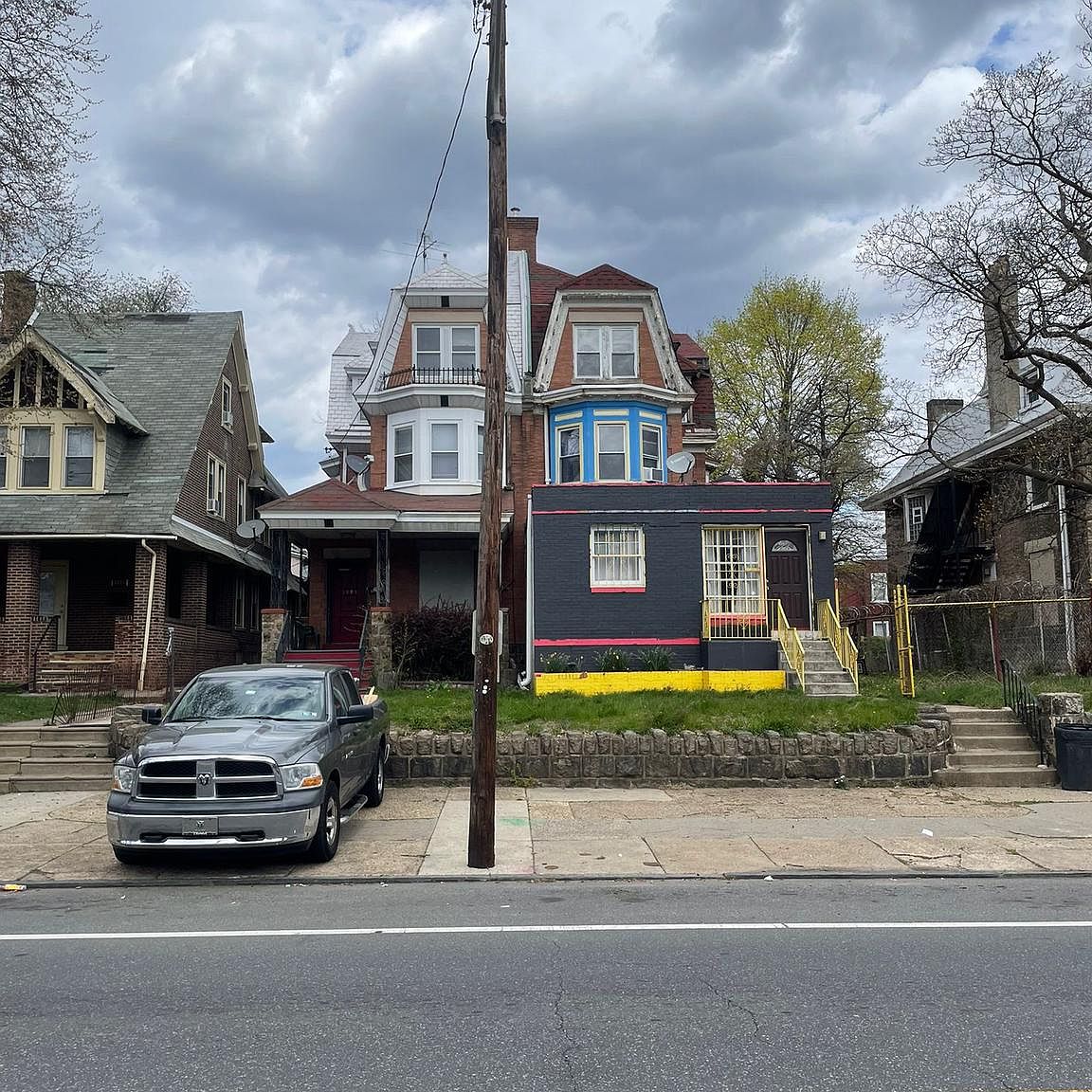 5807 Chew Ave, Philadelphia, PA 19138 | Zillow