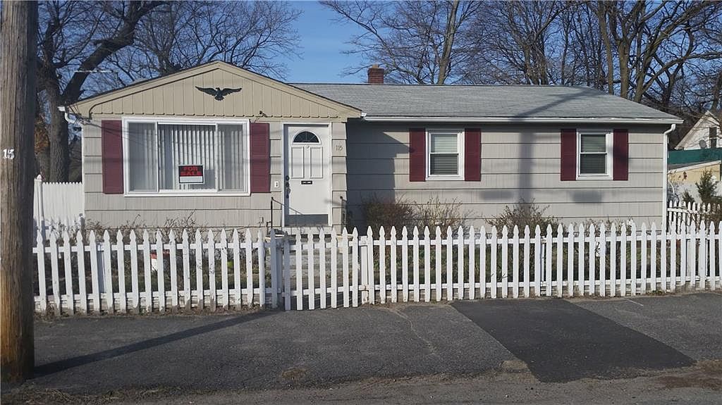 115 Reservoir Ave, Pawtucket, RI 02860 | Zillow